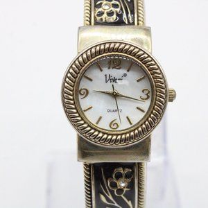 Vivani | Accessories | Vintage Vivani Watch Womens Gold Tone Stainless ...